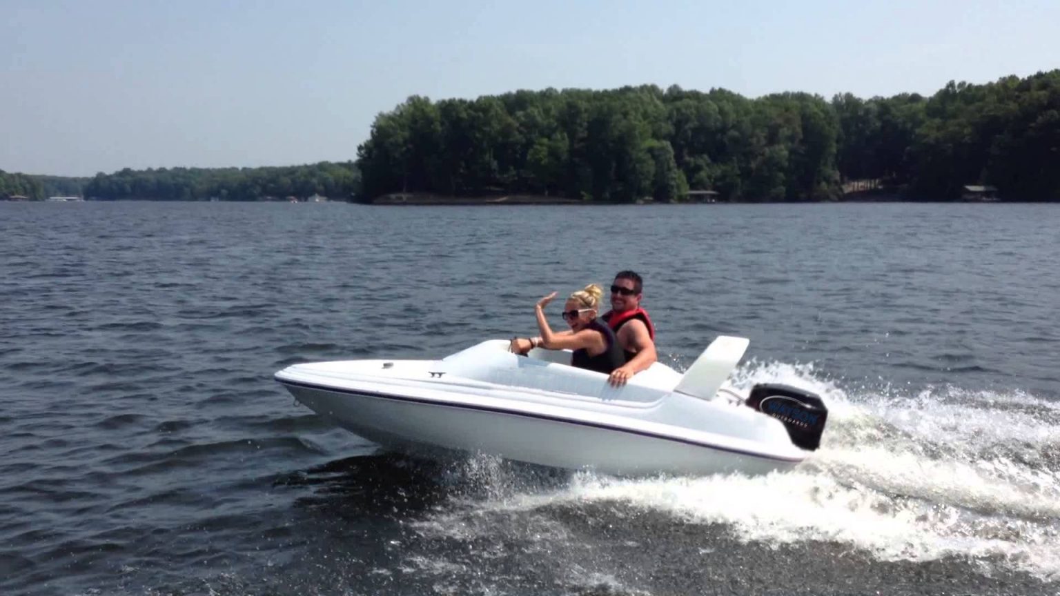 Small Speedboats | Xcape Marine
